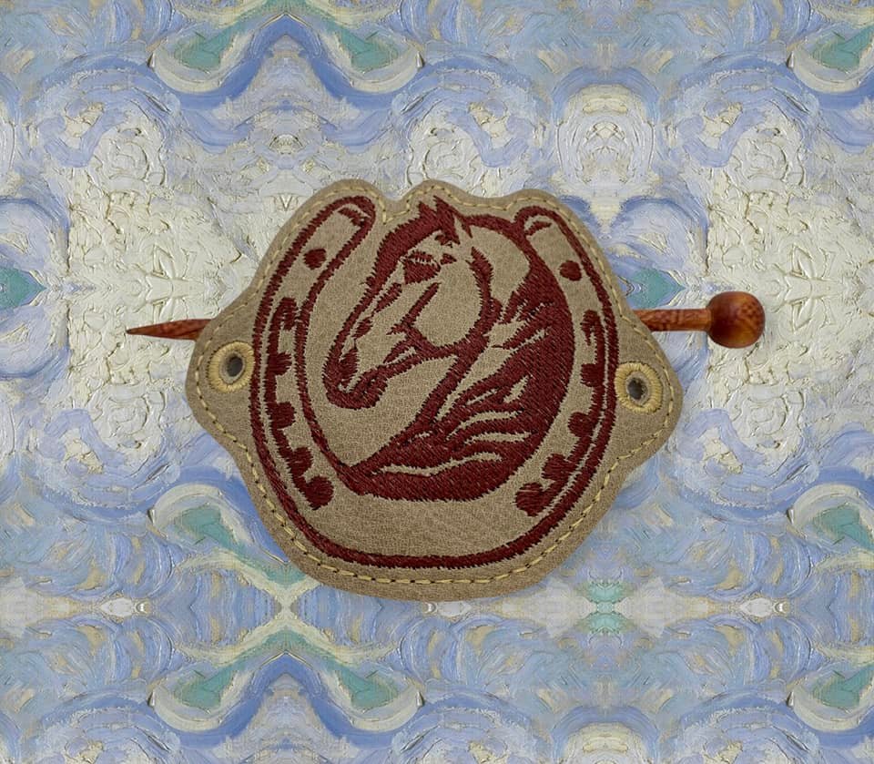 ITH Digital Embroidery Pattern for Horse with Shoe Hair Bun Holder, 4X ...