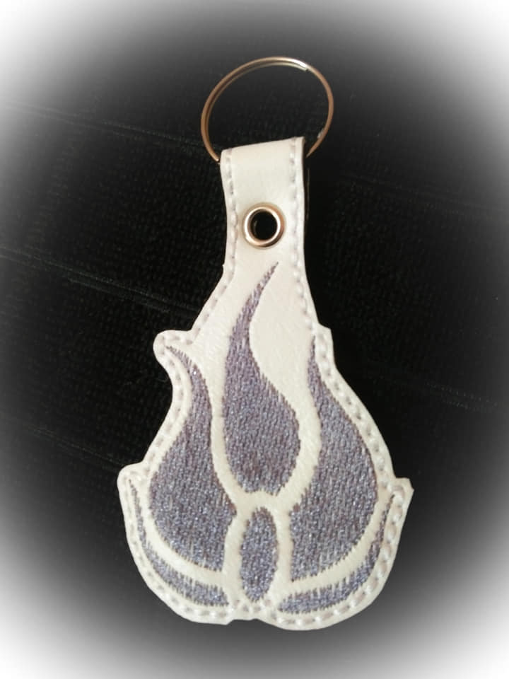 ITH Digital Embroidery Pattern For RWBY Blake Belladonna Snap Tab / Ke ...