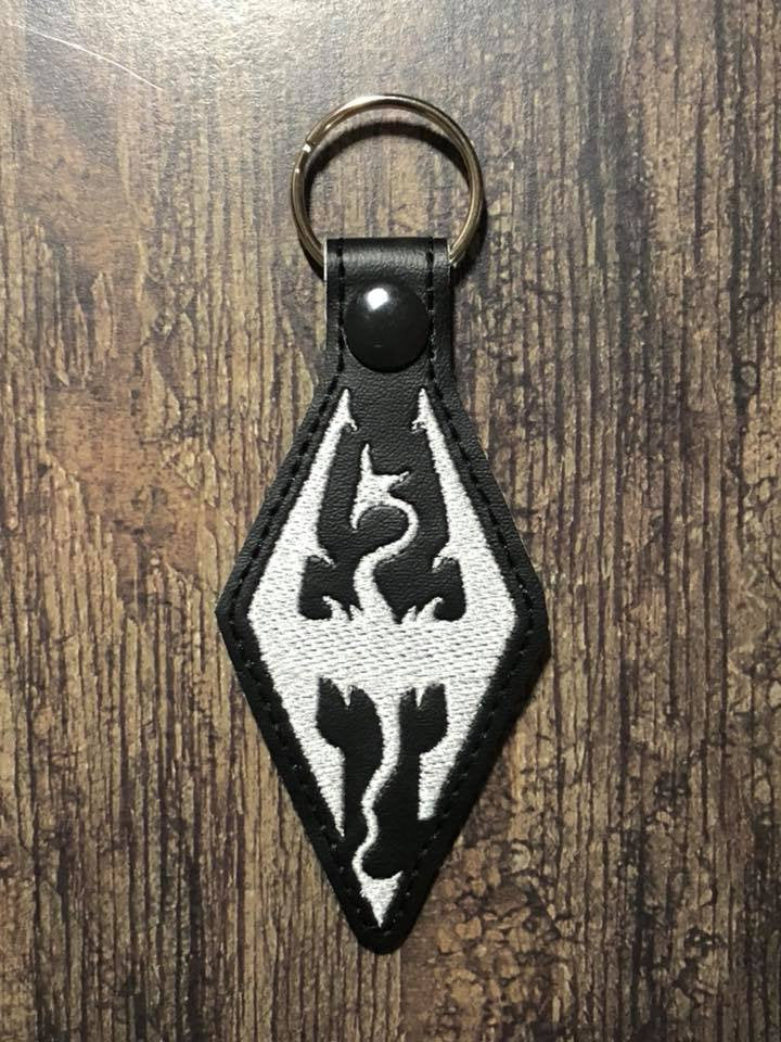 ITH Digital Embroidery Pattern for Skyrim Snap Tab / Key Chain, 4x4 ho ...