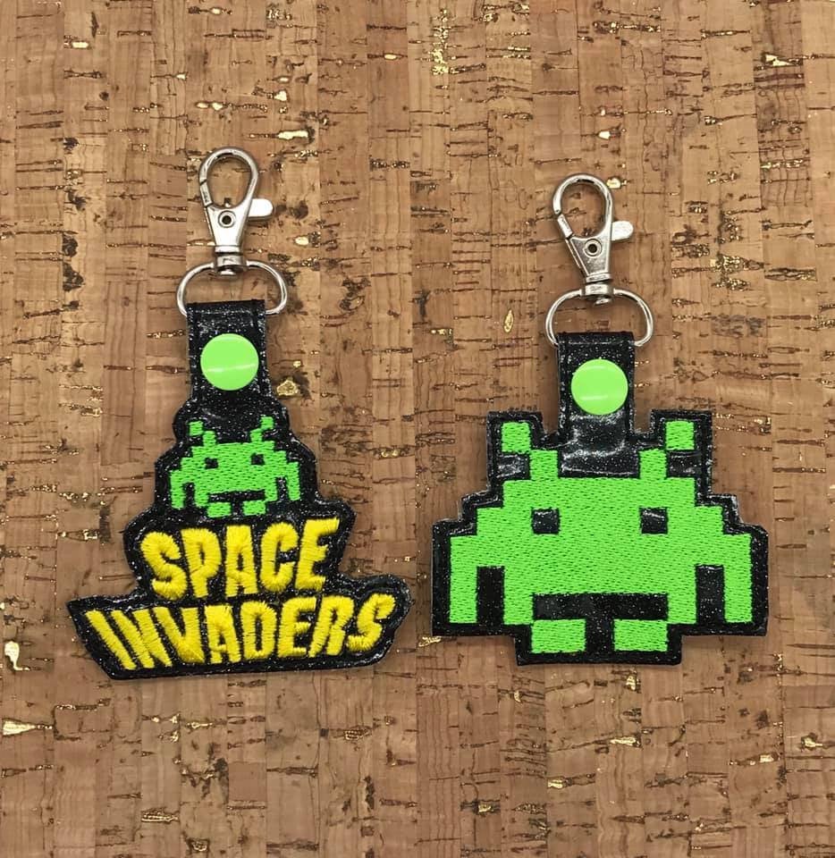 ITH Digital Embroidery Pattern for Space Invader Snap Tab / Key Chain ...