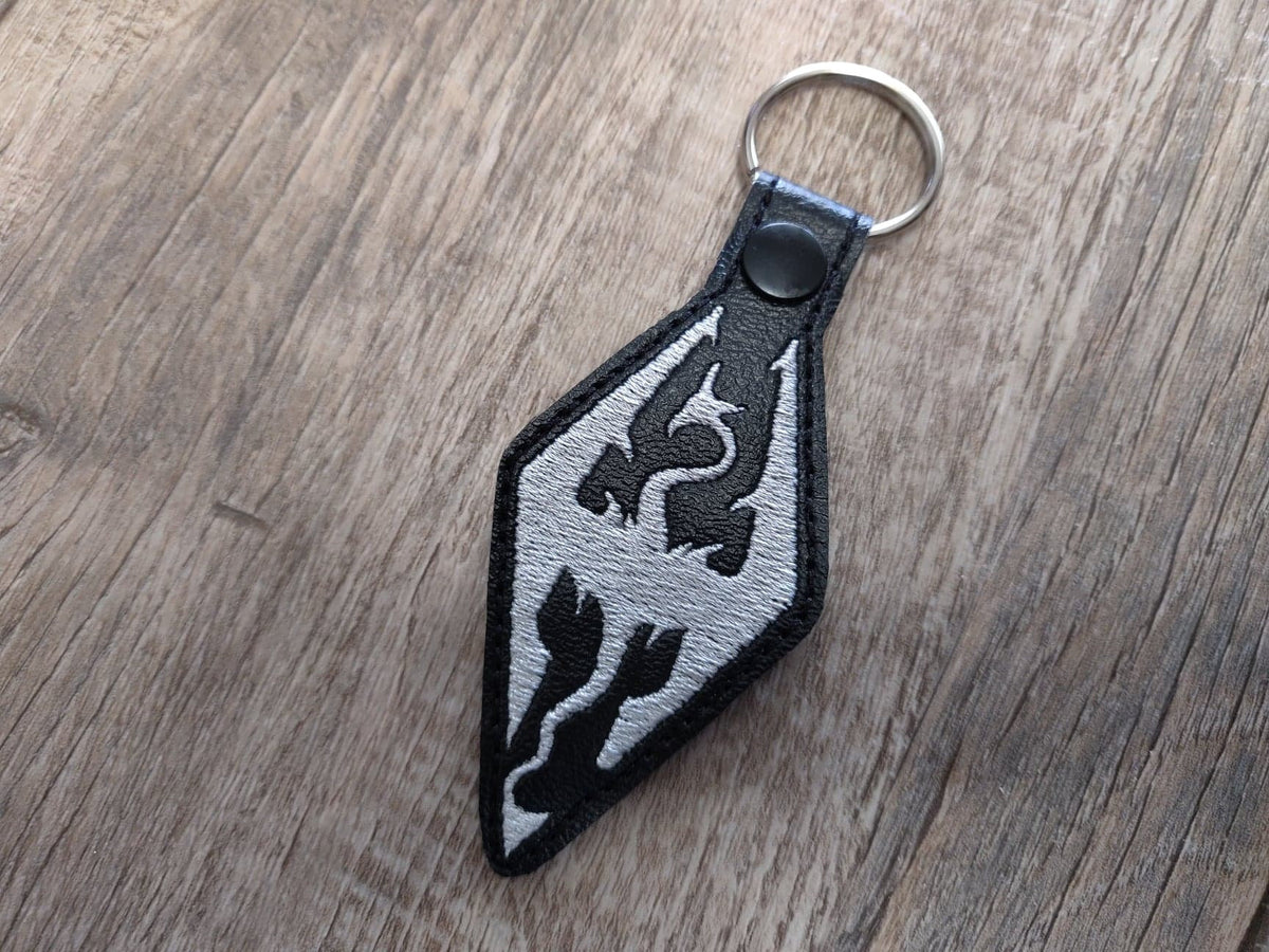 ITH Digital Embroidery Pattern for Skyrim Snap Tab / Key Chain, 4x4 ho ...